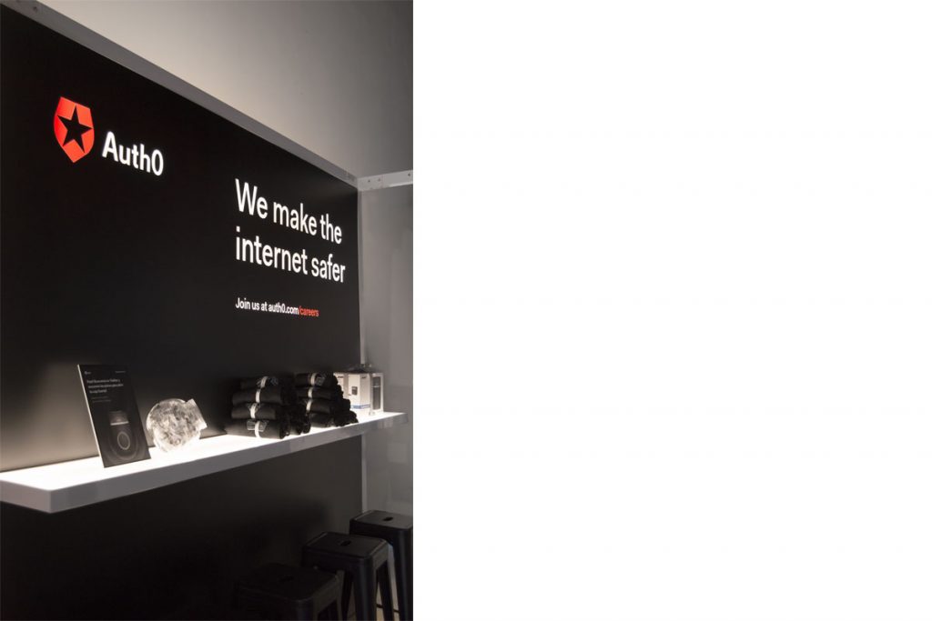 AUTH0 NODECONF STAND 2019 | Estudio Frías